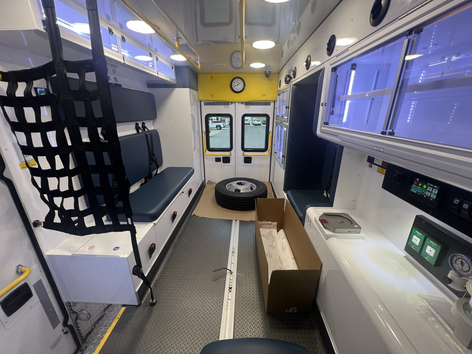 Crestline CCL150 Type I Ambulance - Emergency Equipment - EEP