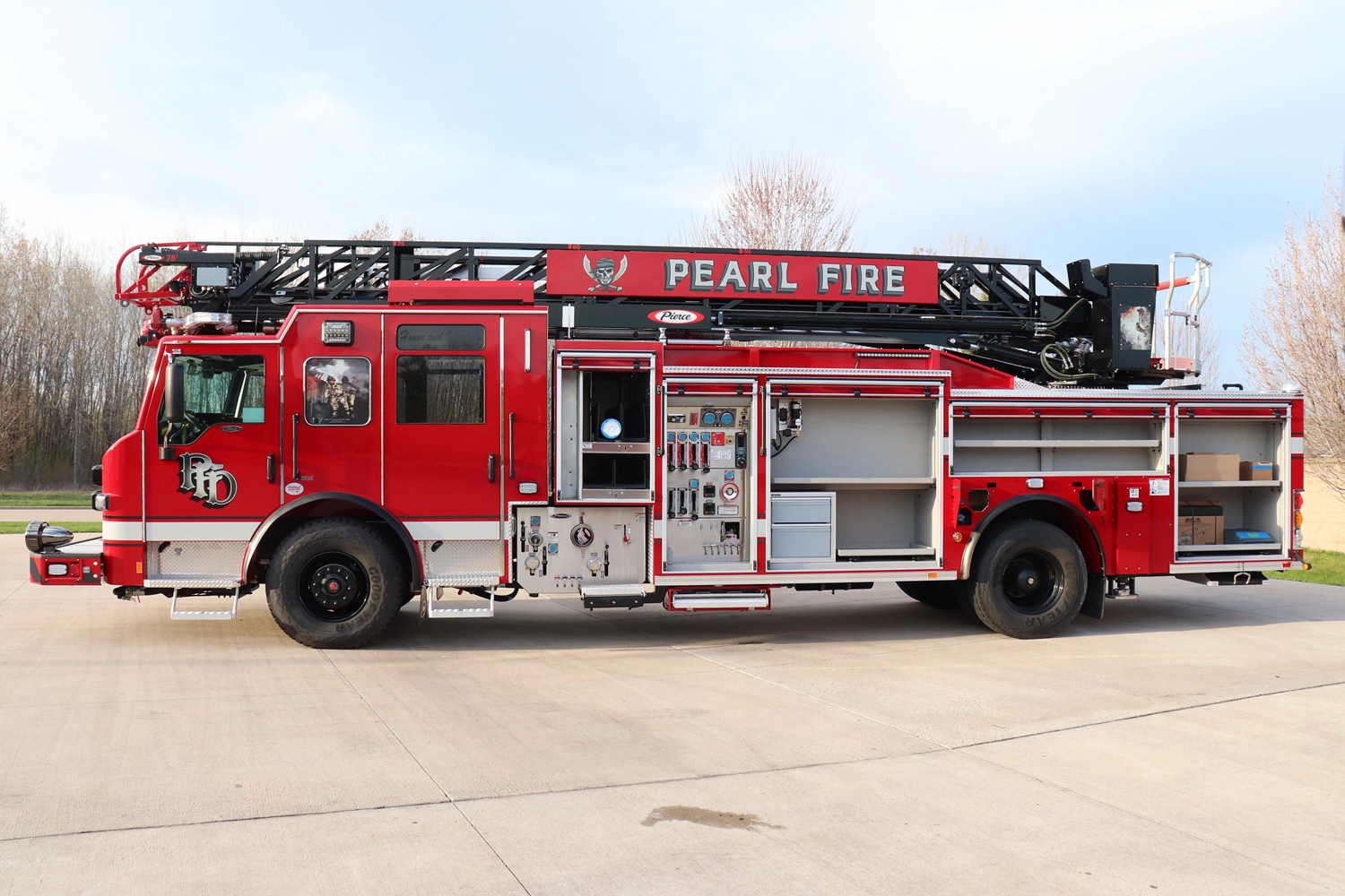 Pierce Velocity PUC 75' Aerial to Pearl Fire Department - Emergency ...